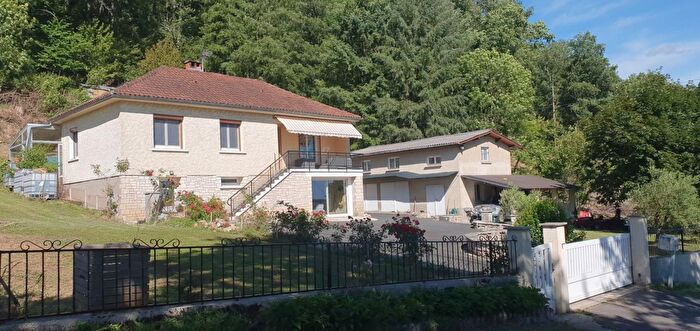Bagnac-sur-Célé : Maison 7 pièces à vendre