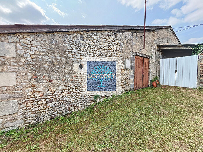 Maison à vendre - Chepniers - 1 pièce