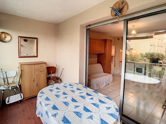 Appartement 1 pièce à louer à Antibes, Rastines, Super Antibes, Laval, La Fontonne