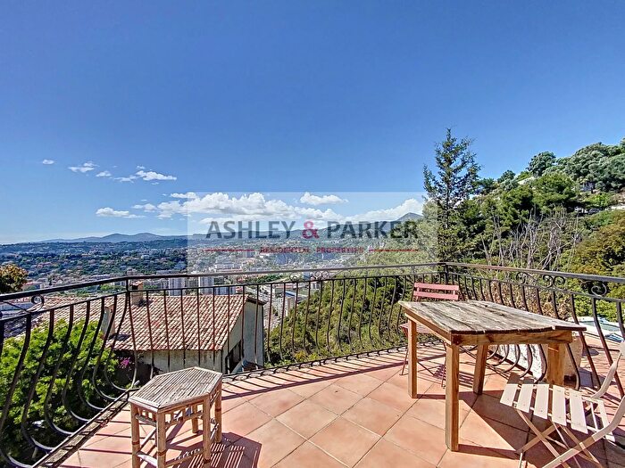 Maison à vendre - Nice, Grande Corniche - 15 pièces - 3 chambres