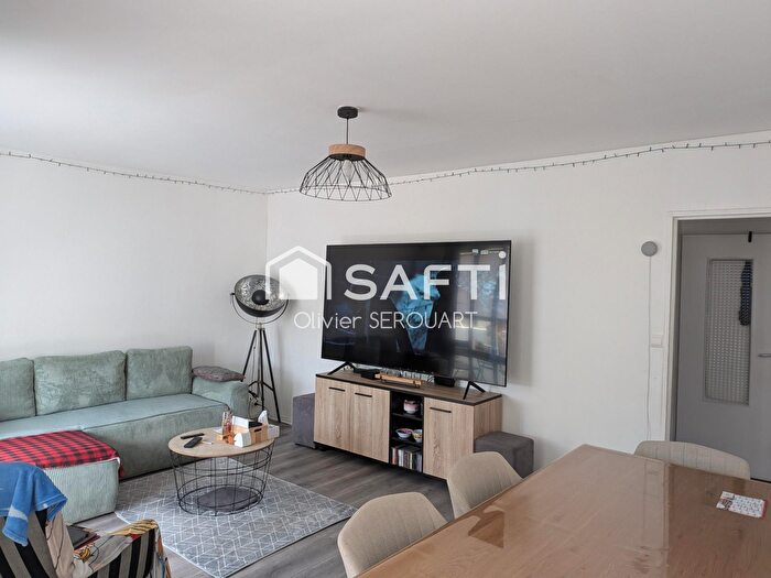 Saint-Quentin, Europe, Rémicourt : Appartement 4 pièces à vendre