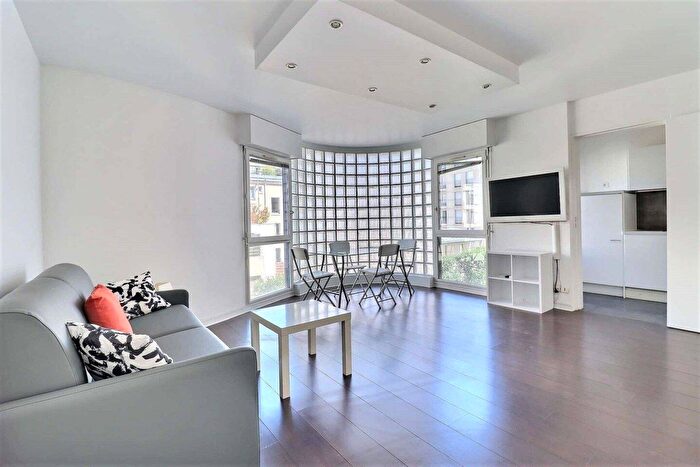 Appartement à louer - Vaillant-Sembat, Boulogne-Billancourt - 1 pièce