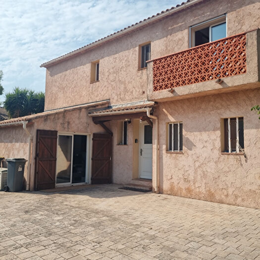 Maison 5 pièces à vendre à Six-Fours-les-Plages