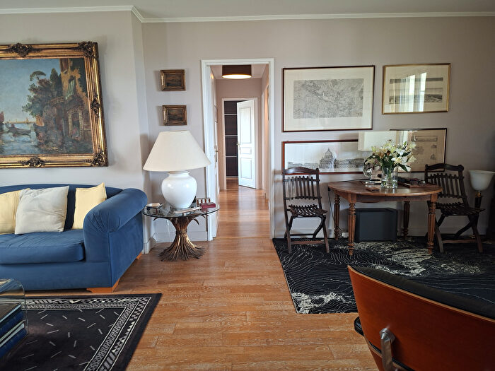 Appartement 6 pièces à Versailles, Porchefontaine, à vendre