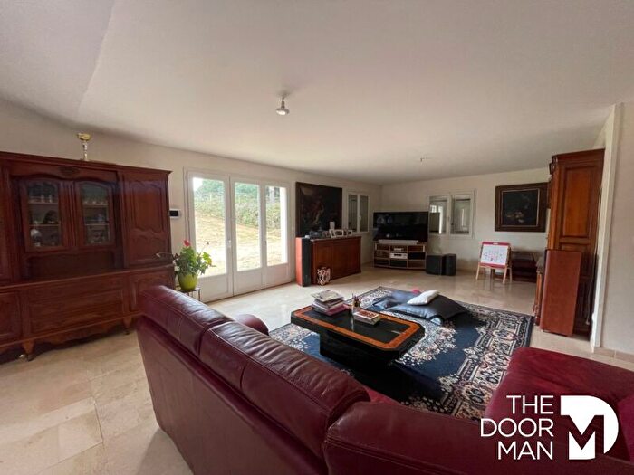 Maison à vendre - Celles-sur-Belle - 8 pièces - 4 chambres