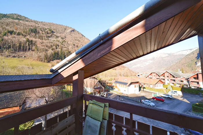 Appartement à vendre - Thônes - 3 pièces - 1 chambre