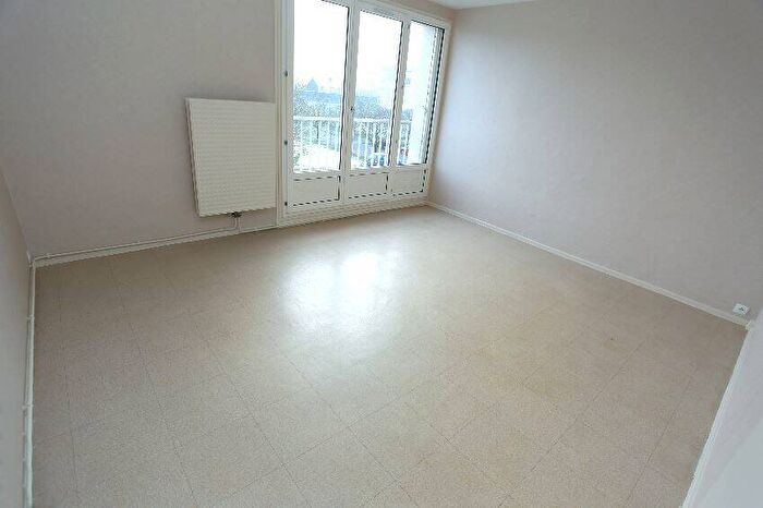 Bel Air, Issoudun - Appartement 3 pièces à louer