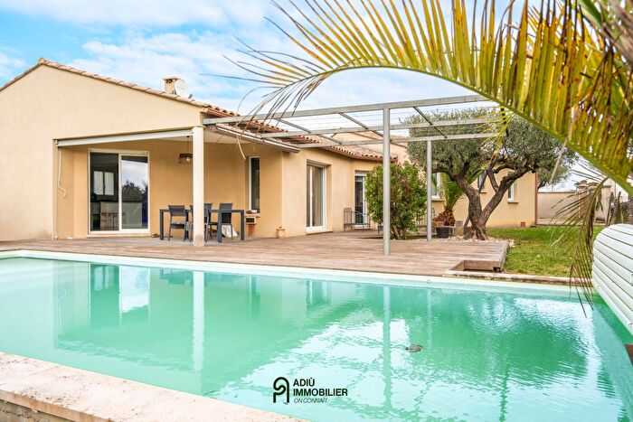 Maison à vendre - Uzès - 5 pièces - 4 chambres