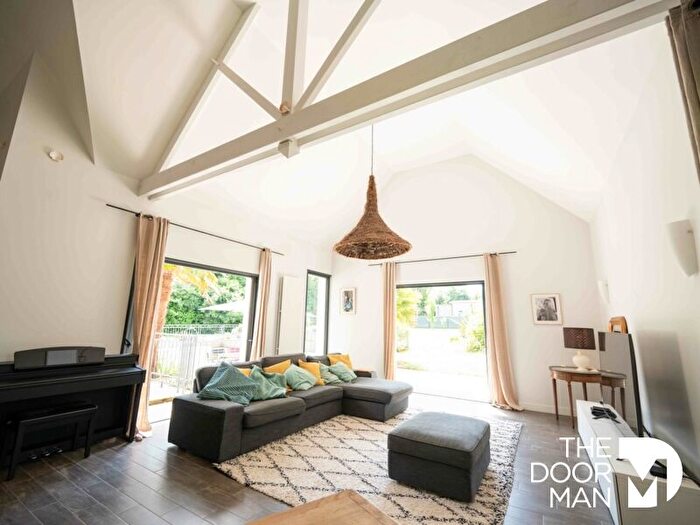 Maison à vendre - Treillières - 10 pièces