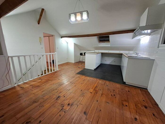 Appartement à louer - Nord Est-Sud Ouest, Clermont - 2 pièces - 1 chambre