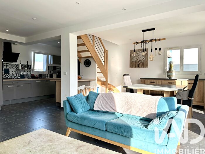 Maison à vendre - Saint-Glen - 5 pièces - 3 chambres