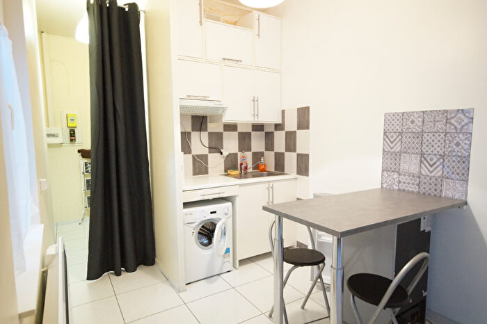 Appartement 1 pièce à La Garenne-Colombes, Centre Nord, Gare, Mairie, à louer