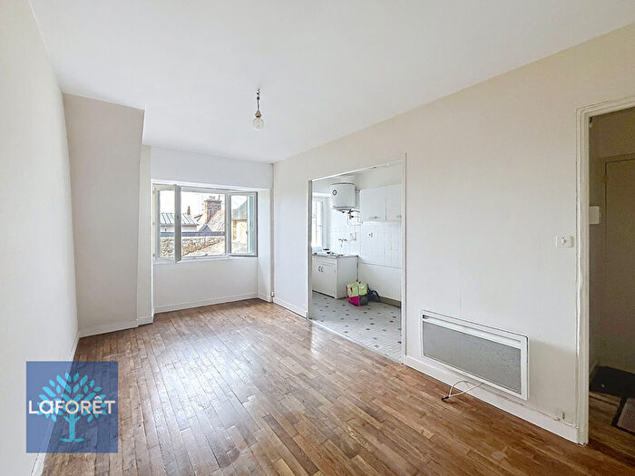 Appartement 3 pièces à Louvigné-du-Désert, à louer