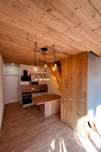 Appartement à vendre - Pontarlier, Centre-ville - 2 pièces - 1 chambre