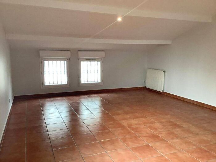 Appartement 2 pièces à louer à Nord, Jassans-Riottier