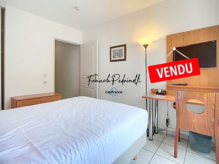 Appartement à vendre - Lyon e , Champvert, Gorge de Loup - 1 pièce - 1 chambre