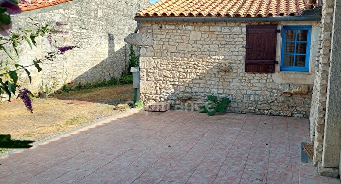 Maison à vendre - Nalliers - 5 pièces - 3 chambres