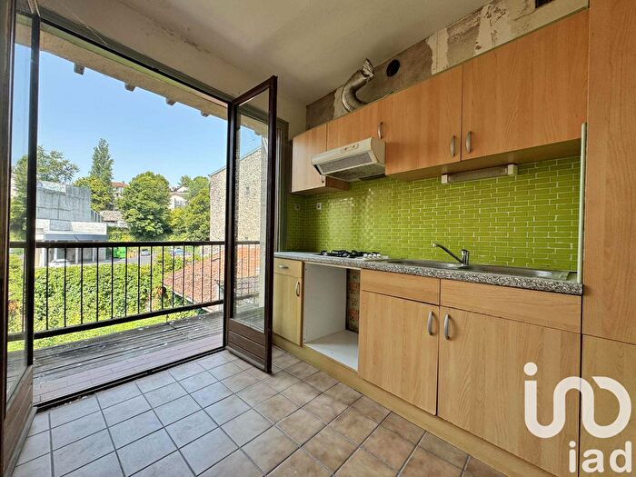 Appartement à vendre - Aurillac, Saint-Géraud, Pavatou, Visitation, Nord - 3 pièces - 2 chambres