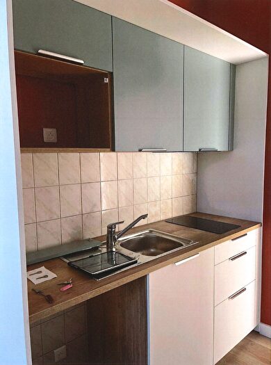 Brive-la-Gaillarde, Centre-ville, Pont Cardinal, Champanatier - Appartement 2 pièces à louer