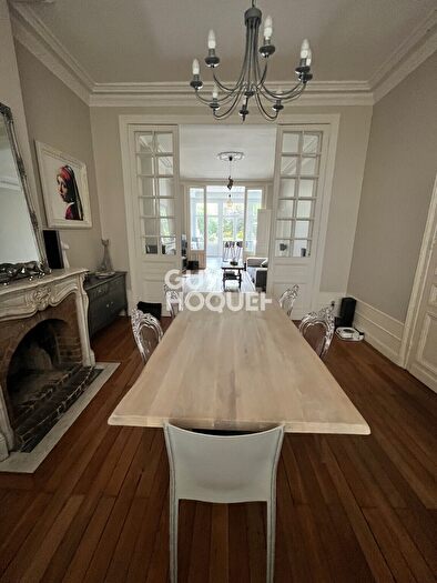 Maison à vendre - Douai, Centre-ville - 8 pièces - 5 chambres