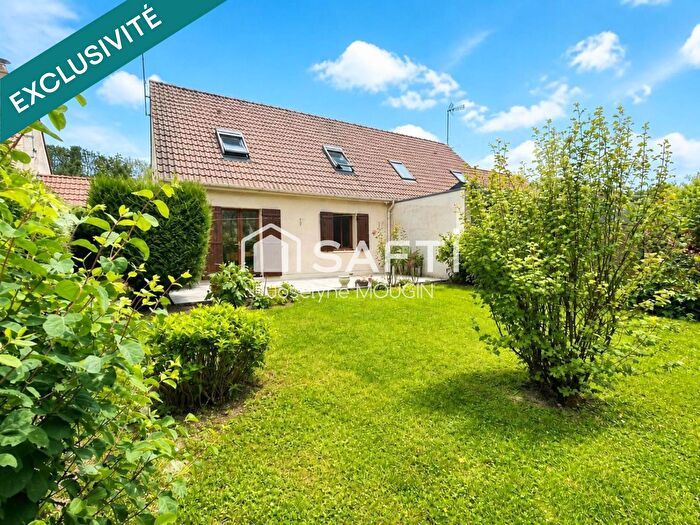 Maison 4 pièces à vendre à Amiens, Petit Saint-Jean