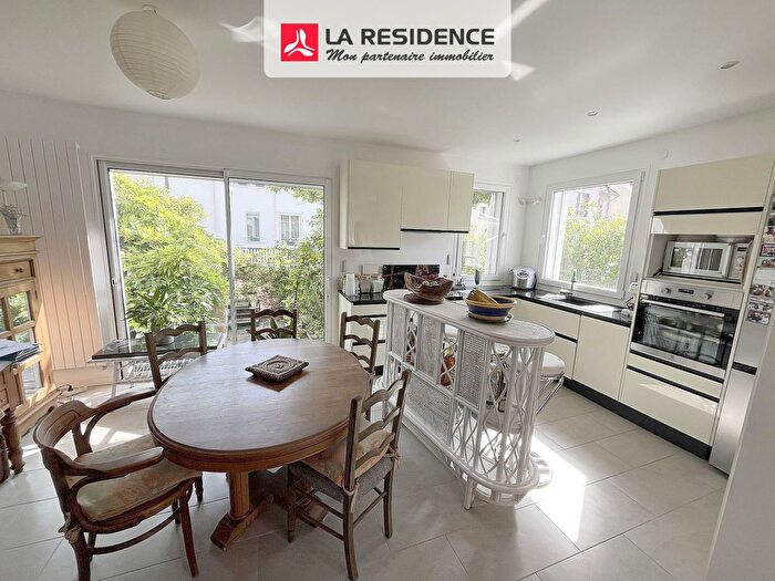 Vélizy-Villacoublay, Le Clos - Maison 4 pièces à vendre