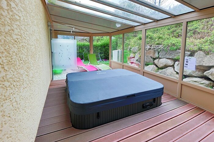 Maison à vendre - La Bresse - 7 pièces - 5 chambres