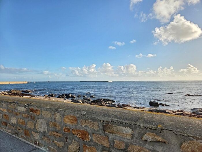 Maison à vendre - Penmarch - 4 pièces - 3 chambres