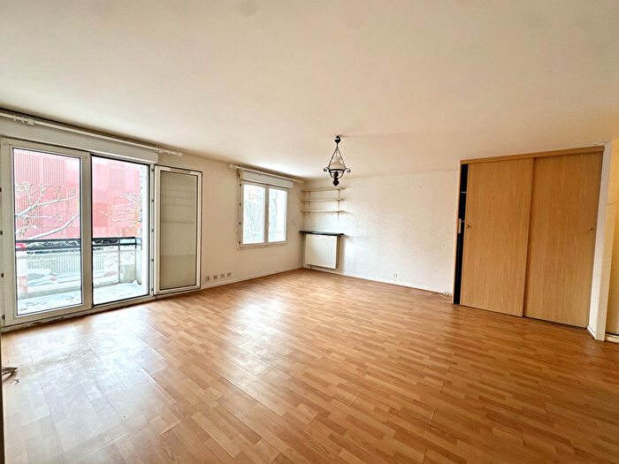Appartement à vendre - Évry, Bois Sauvage - 2 pièces - 1 chambre