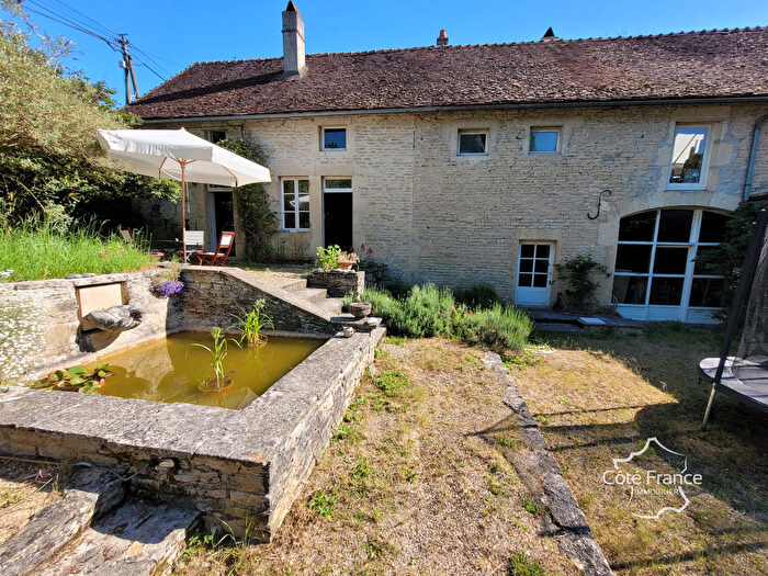 Maison 8 pièces à vendre à Verdonnet