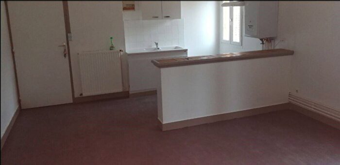 Appartement à louer - Brienon-sur-Armançon - 2 pièces - 1 chambre