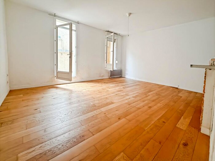 Appartement à vendre - Toulouse, Saint-Sernin - 3 pièces - 2 chambres