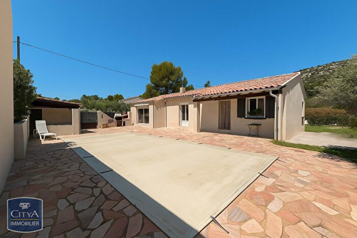 Maison à vendre - Mérindol - 5 pièces - 3 chambres