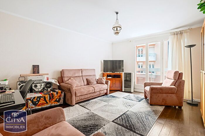 Appartement à vendre - Villeurbanne, Charmettes - 4 pièces - 2 chambres