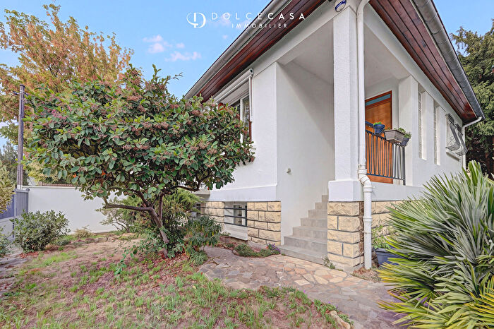 Maison 5 pièces à Le Perreux-sur-Marne, Centre-ville, Quais d'Argonne, à vendre