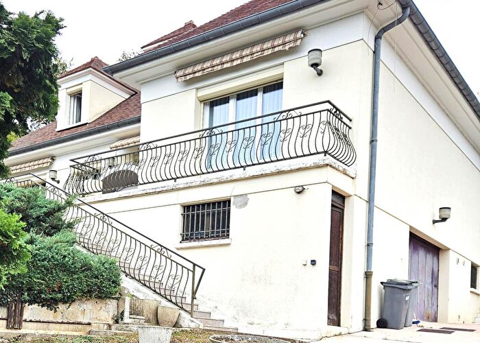 Maison à vendre - La Ville-du-Bois - 7 pièces - 5 chambres