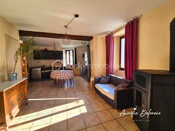 Maison à vendre - Saint-Nazaire-de-Ladarez - 6 pièces - 4 chambres