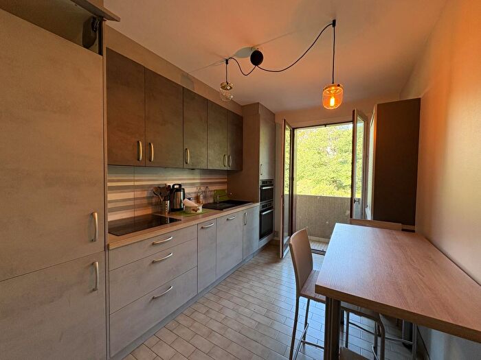 Le Puy-en-Velay, Breuil, Carmes : Appartement 3 pièces à louer