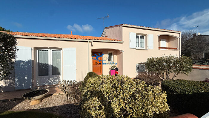 Maison à vendre - Périgny - 5 pièces - 3 chambres