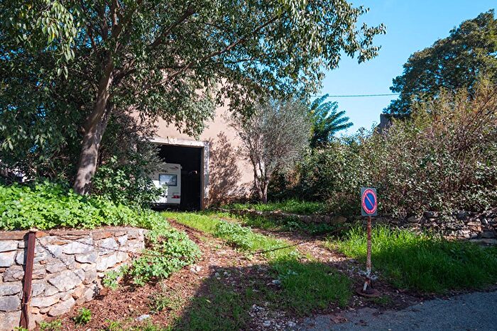 Maison à vendre - La Boissière - 1 pièce