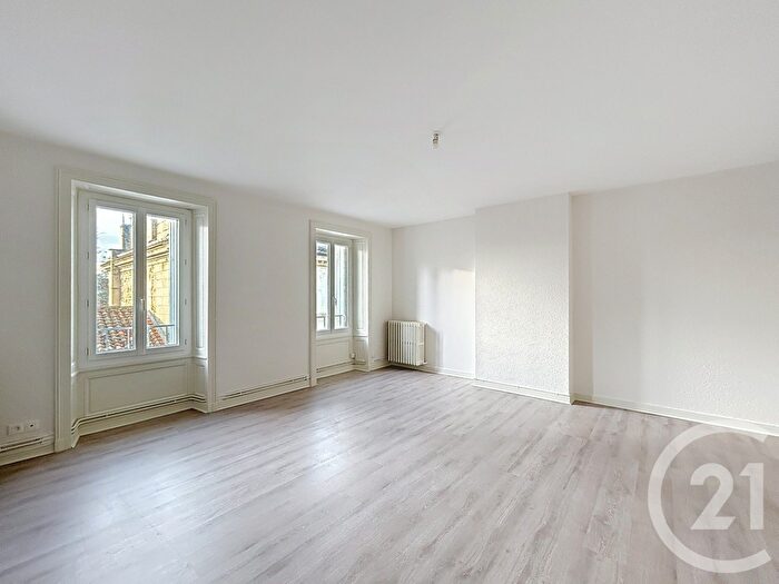 Appartement à louer - Angoulême, Centre-ville - 2 pièces - 1 chambre