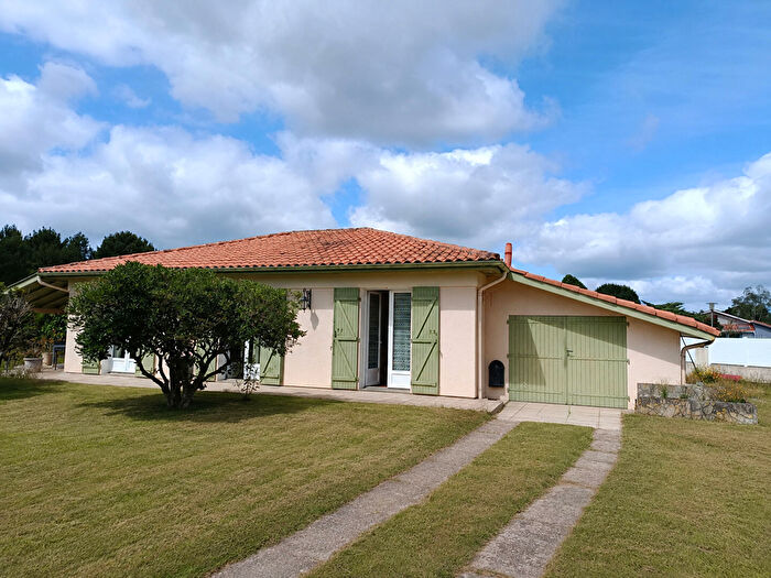 Maison 4 pièces à vendre à Le Barp