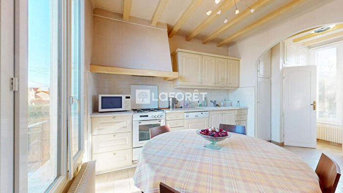Nanterre, Plateau : Maison 3 pièces à vendre