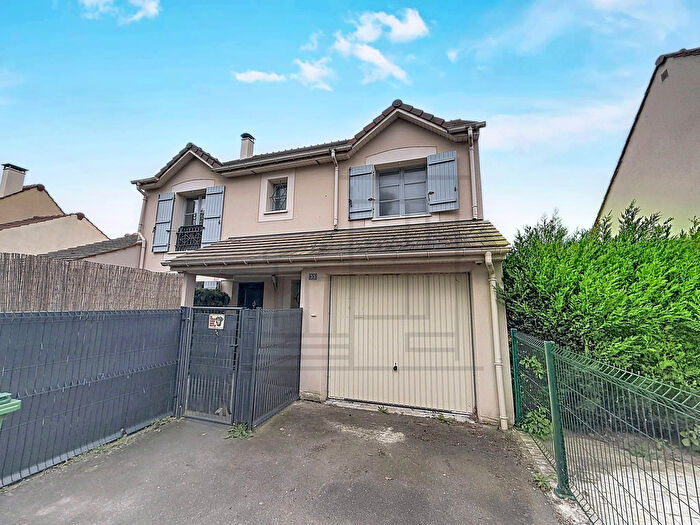 Maison 7 pièces à vendre à Bruyères-sur-Oise