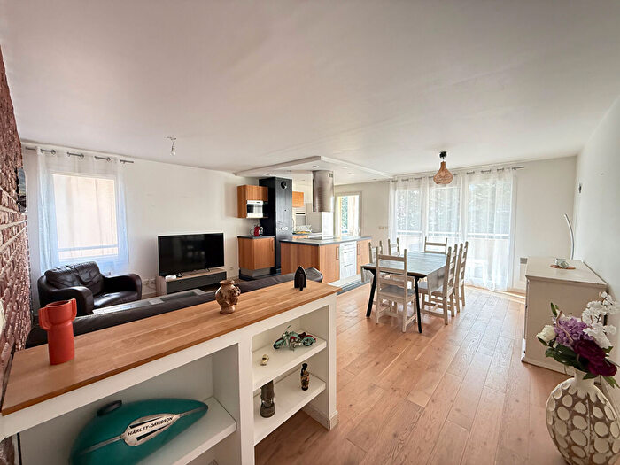 Appartement à vendre - Marignane, Le Carestier, Le Taulet - 3 pièces - 2 chambres