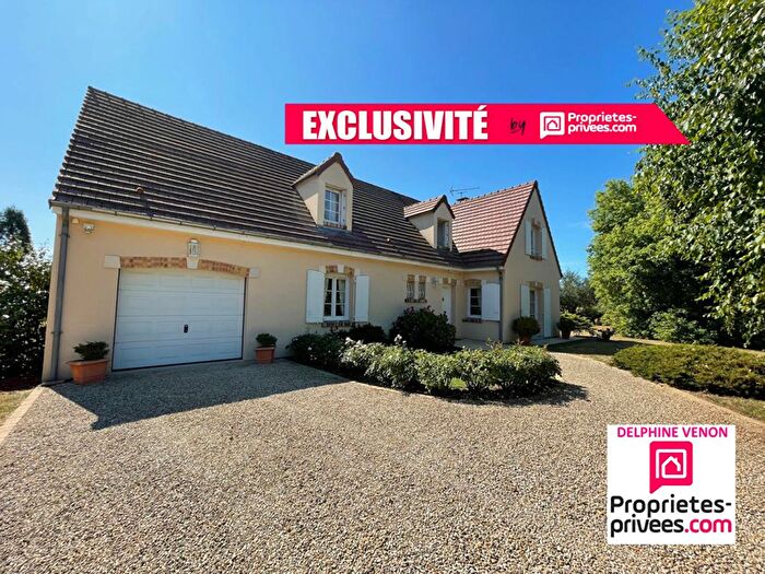 Maison à vendre - Châteauneuf-sur-Loire - 6 pièces - 5 chambres