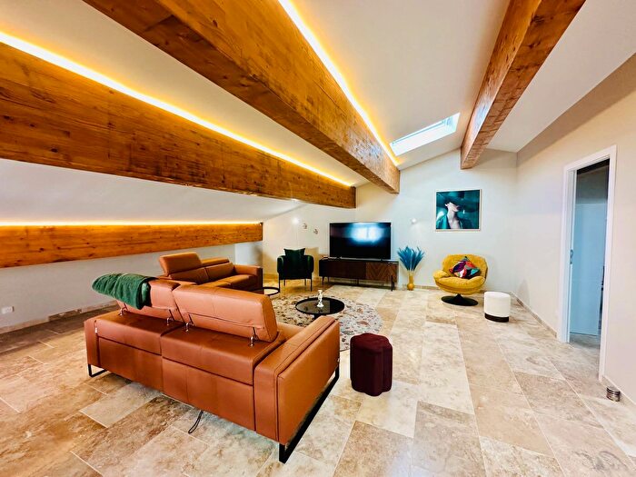 Appartement 3 pièces à Saint-Maximin-la-Sainte-Baume, Douze Deniers, L'Auvière, Rébubéou, La Courtoise, à louer