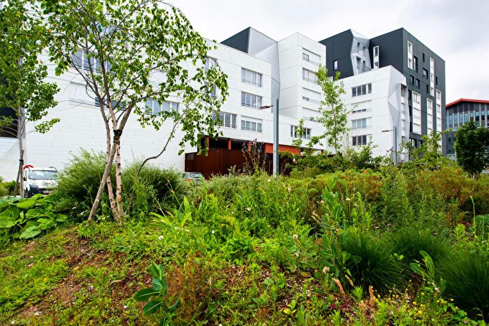 Appartement à louer - Nantes, Nantes Erdre, La Beaujoire, Saint-Joseph de Porterie - 3 pièces - 2 chambres