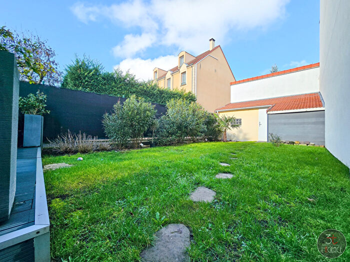 Maison à vendre - Fontenay-sous-Bois - 6 pièces - 4 chambres