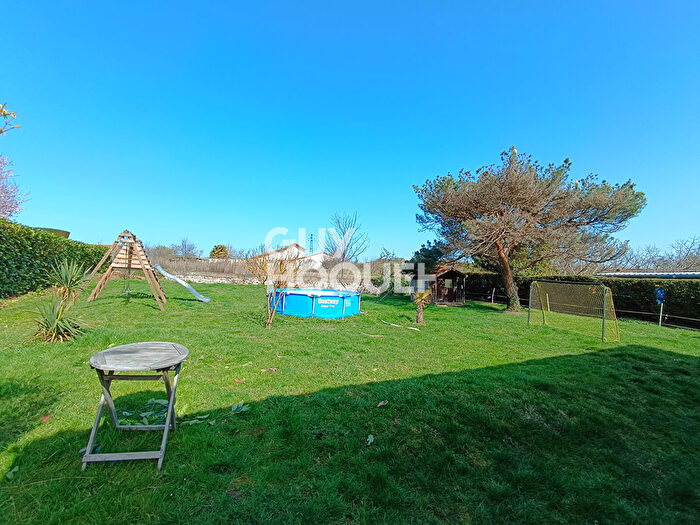 Boën-sur-Lignon : Maison 6 pièces à vendre